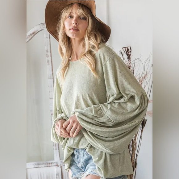 BUCKETLIST | Tops | Womens Sage Green Top | Poshmark